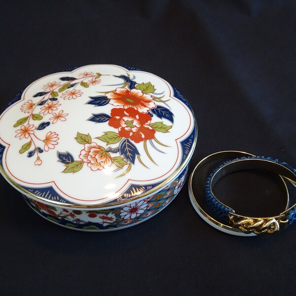 Japanese Trinket - Etsy