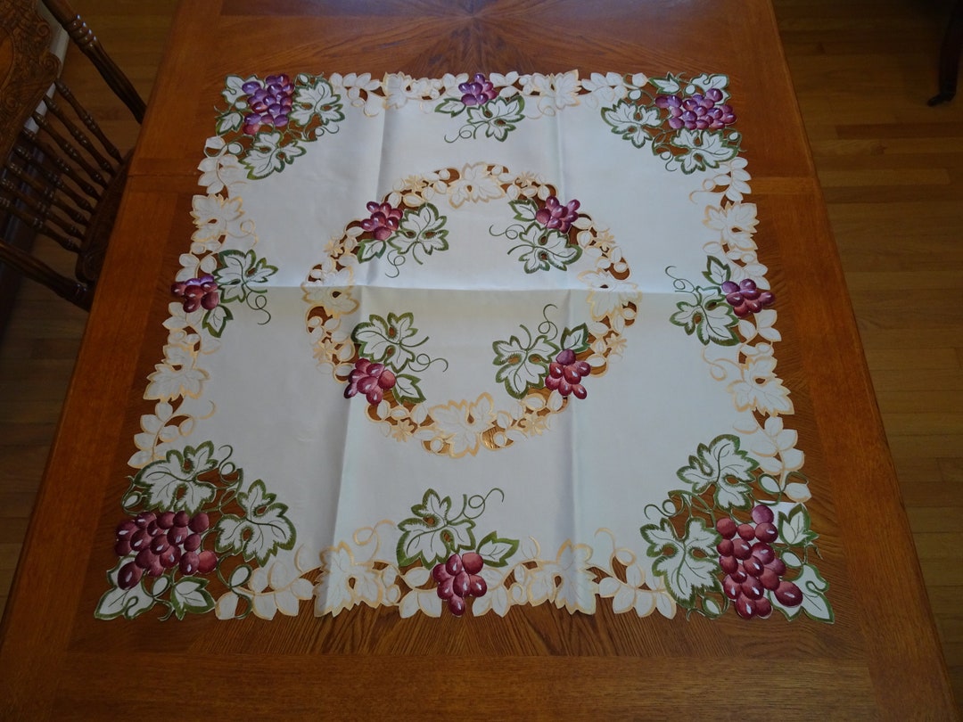 Embroidered Grapes Cutout Tablecloth, Vintage Stitched Fruit on Vines ...