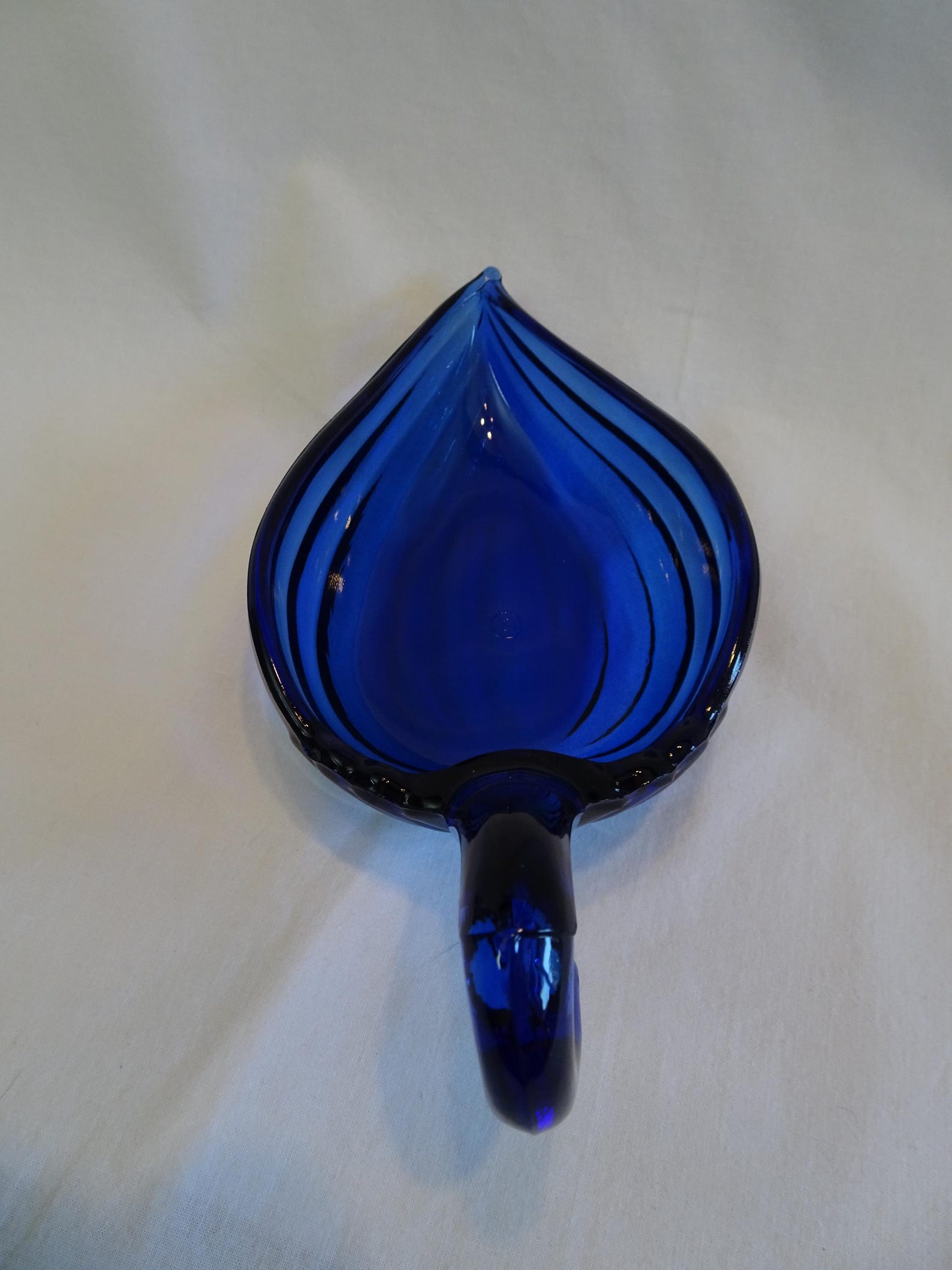 Crystolite Master Swan Ultra Blue Nut Dish, Vintage Imperial Glass ...