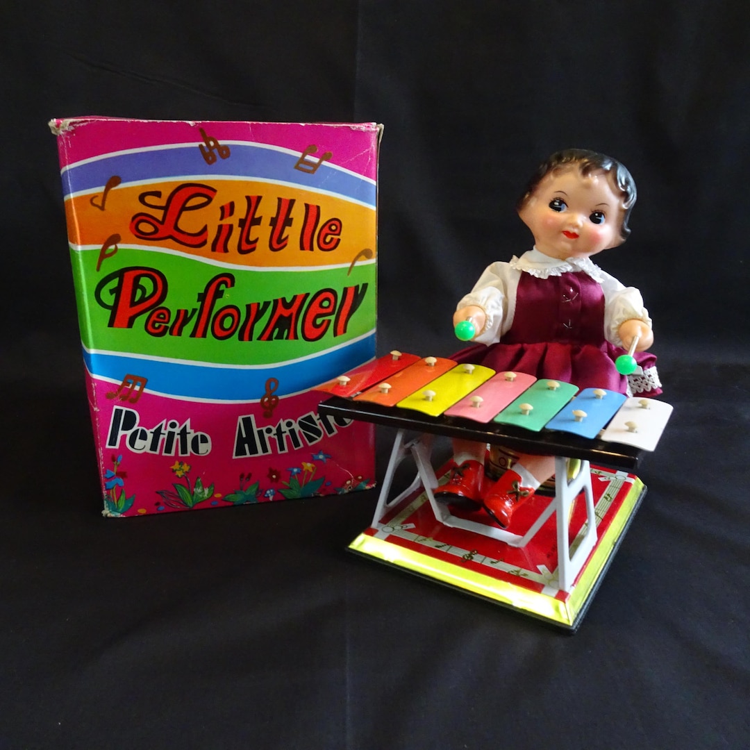 1960s Little Performer Wind up Toy, Vintage Petite Artiste Girl Playing ...