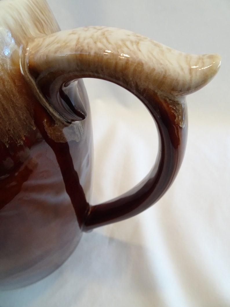 Brown Drip Glaze Pottery Pitcher, USA 7011, Vintage Ice Spout & Thumb ...