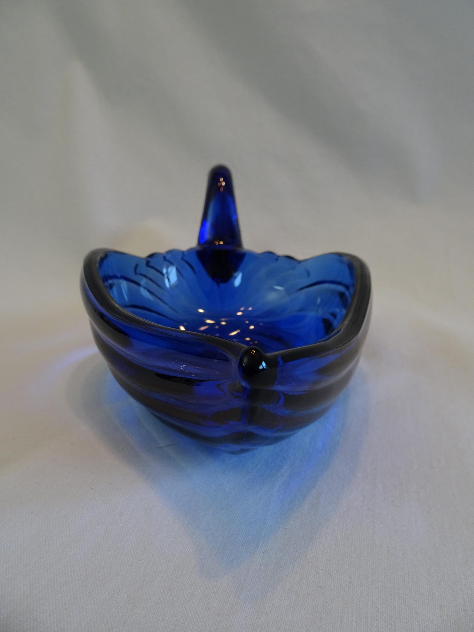 Crystolite Master Swan Ultra Blue Nut Dish, Vintage Imperial Glass ...