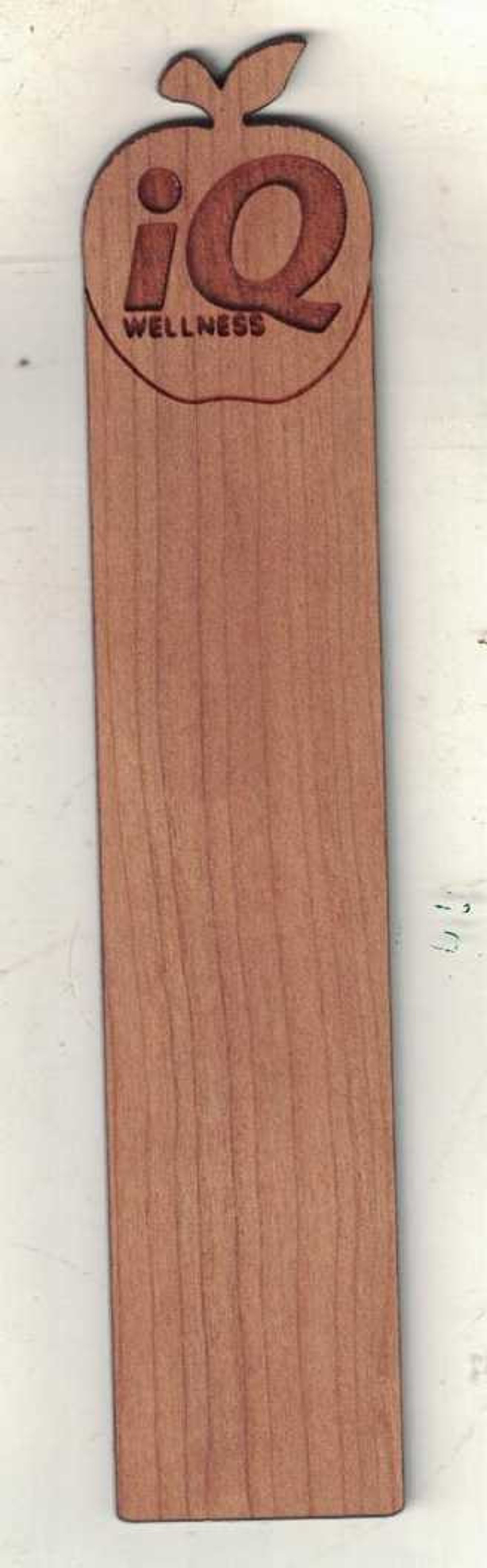 100 Assorted Wood Bookmarks With Names Engraved and Ribbons - Etsy