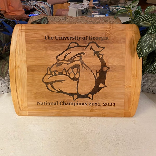 Georgia Bulldog Cutting Board - Etsy