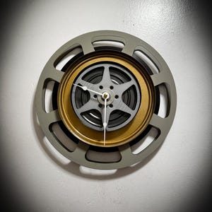 Film Reel Wall Clock, Movie Director Gift, Vintage Cinema Memorabilia ...