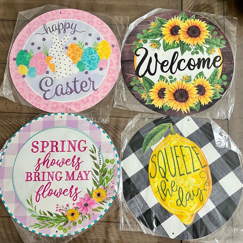 Metal Wreath Signs - Etsy