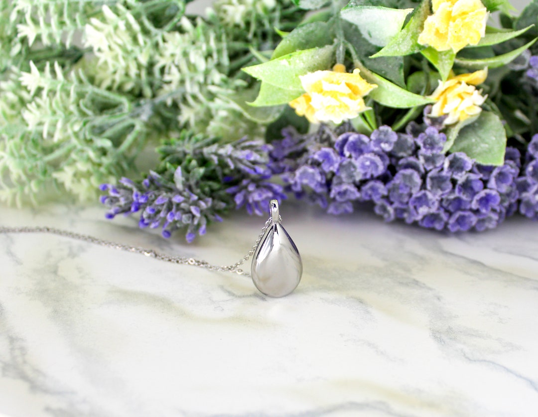 Teardrop Urn Necklace, Discreet Urn Jewelry, Cremation Dust Ash Vial ...