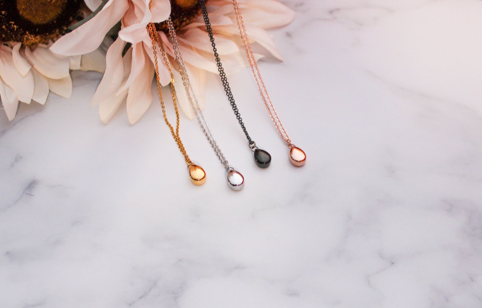 Cremation Urn Necklace, Tiny Teardrop Urn Jewelry, Cremation Dust Ash ...