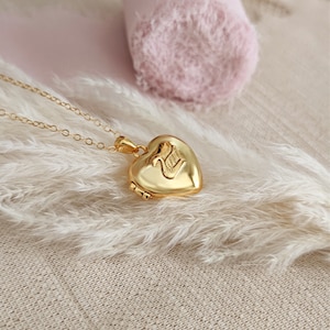Odette Swan Locket Necklace, Swan Lake Inspired Princess Odette Locket ...