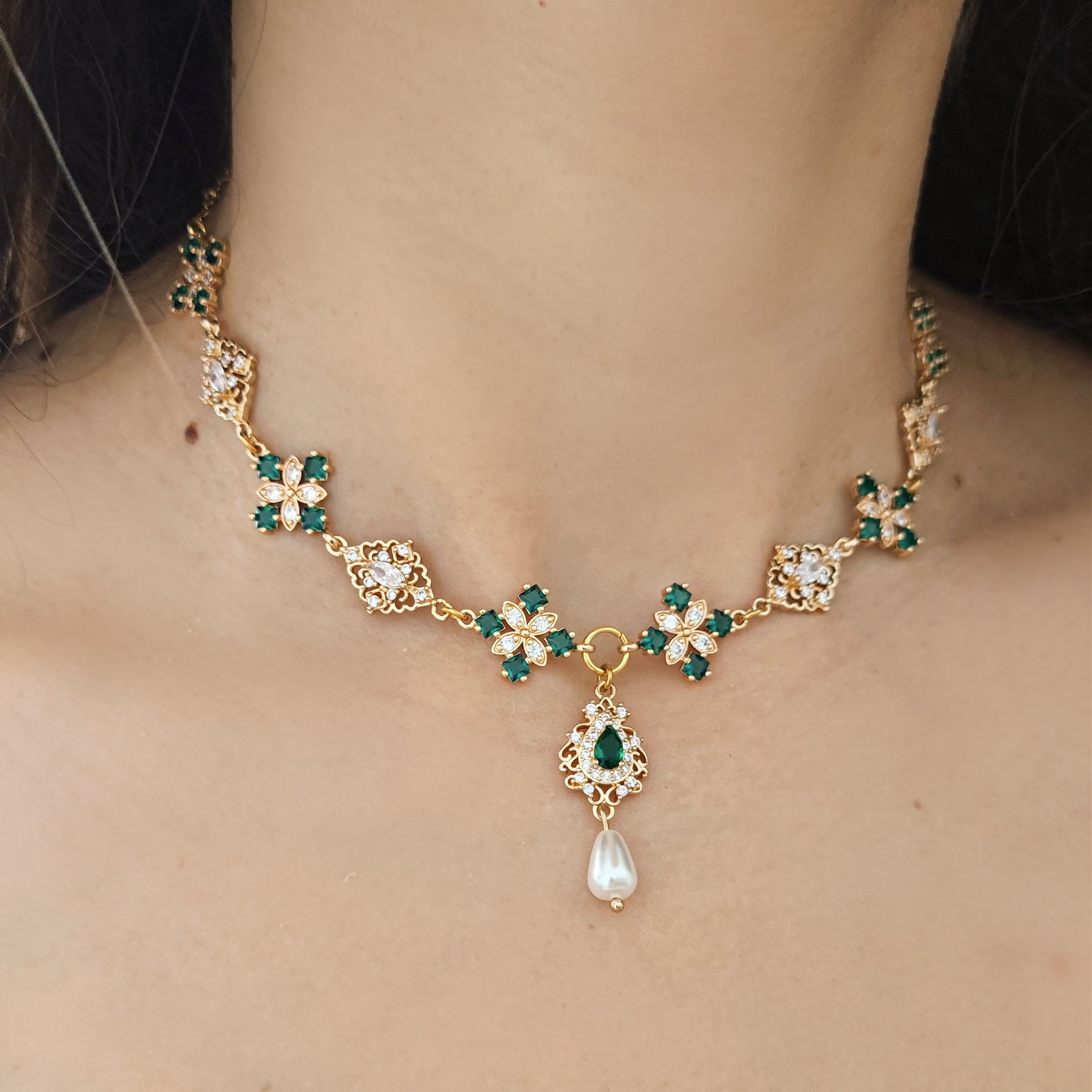 Regency Emerald Green Choker: Gold Plated Regency Era Necklace - Etsy