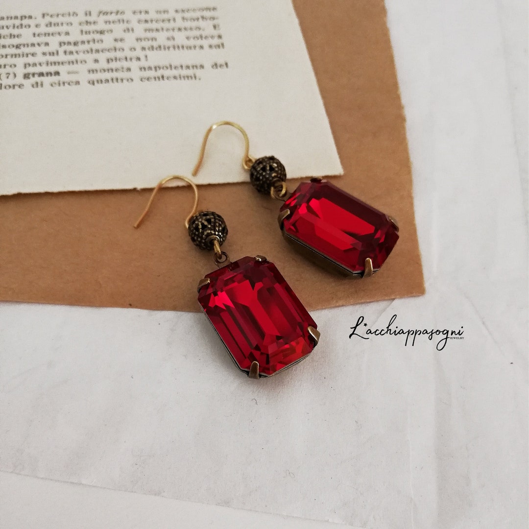 Anne Boleyn Inspired Ruby Red and Bronze Earrings - Etsy