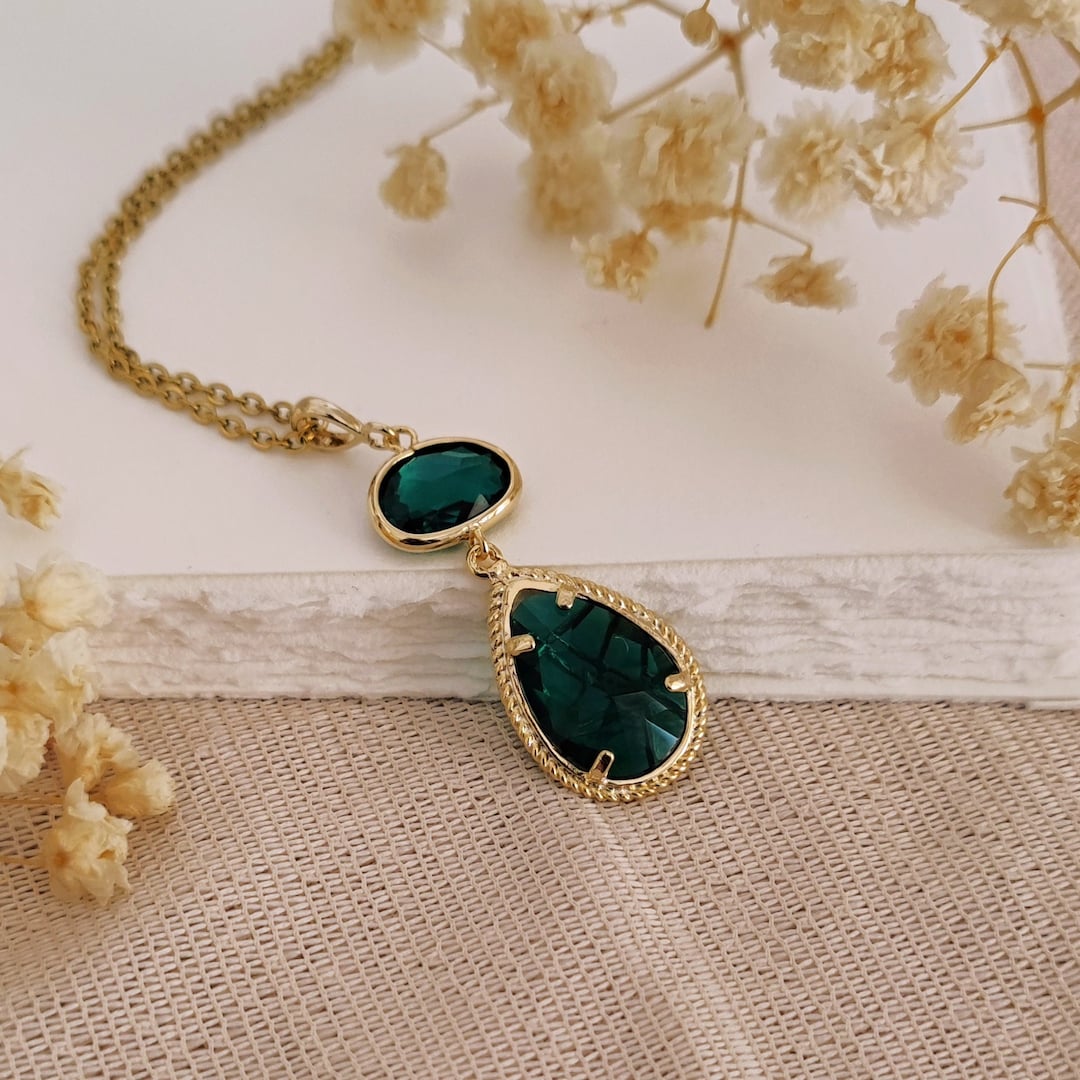 Witchcore Emerald Green Necklace, East Witch Talisman Necklace - Etsy