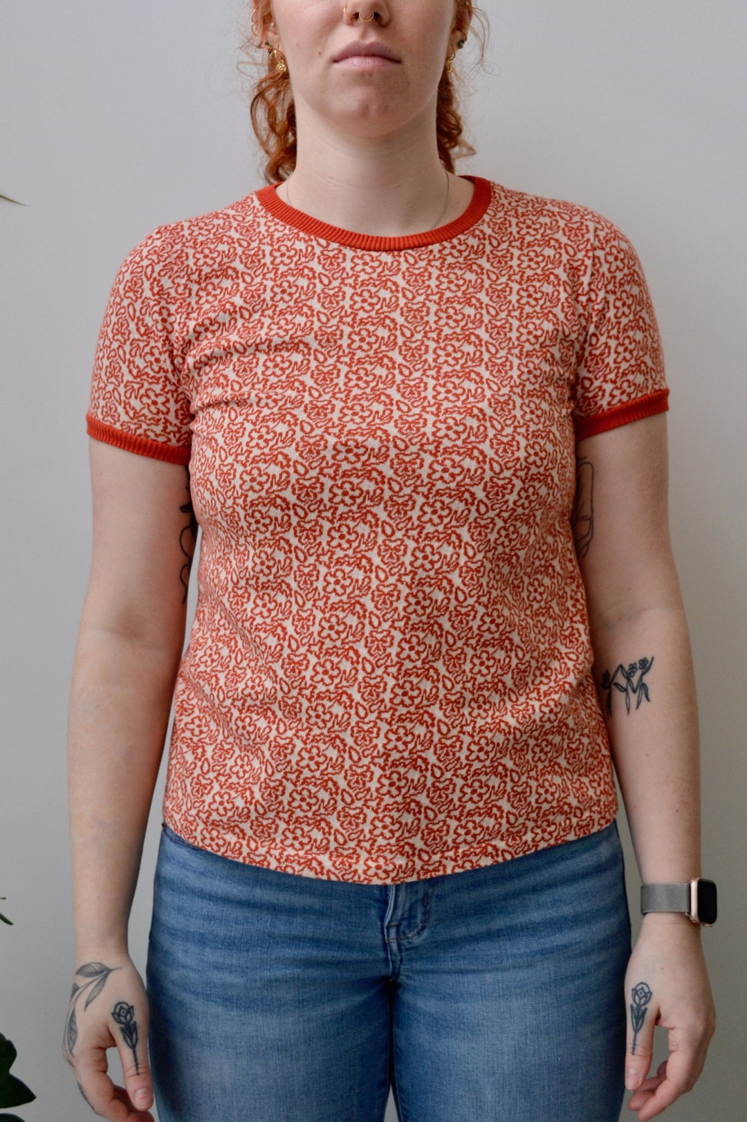 Seventie Cream White Tee With Orange Flower Pattern - Etsy