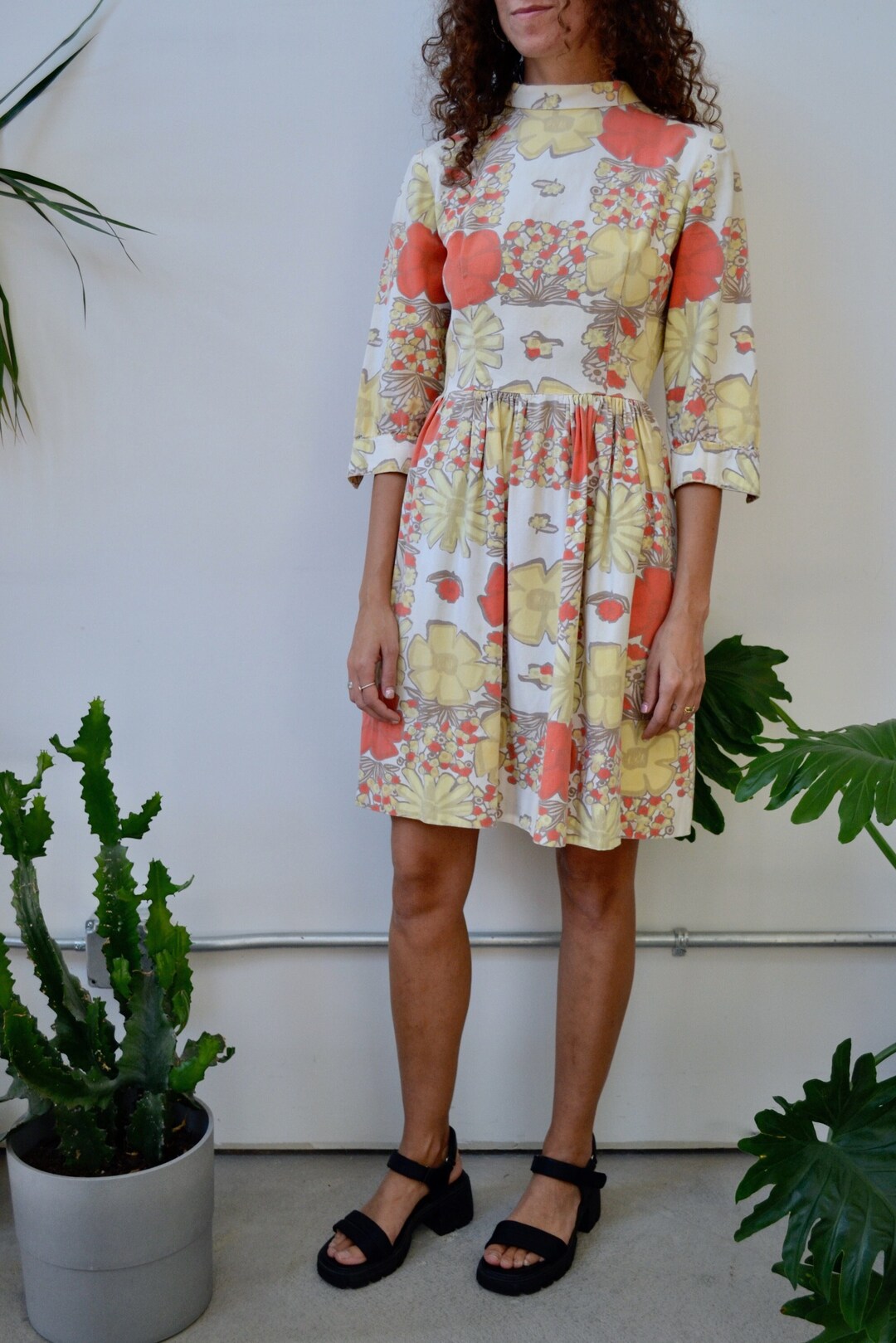 60s Autumn Fair Dress - Etsy