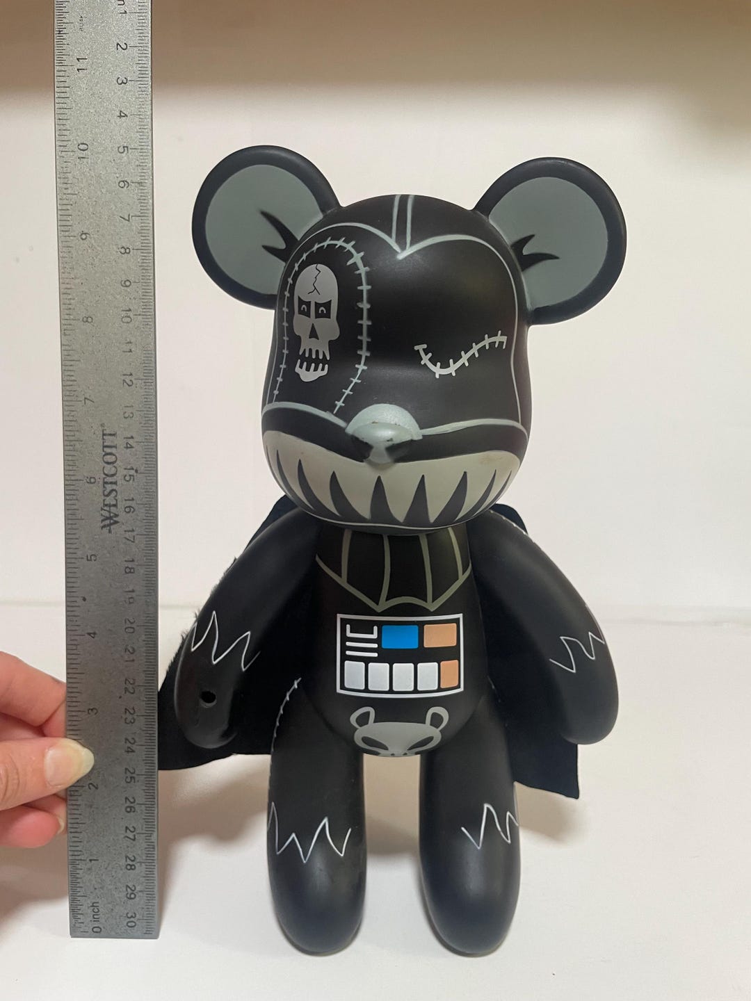 Darth Vader Bear 10 Inch AS IS No Light Saber a Few Scuffs Art Pop ...