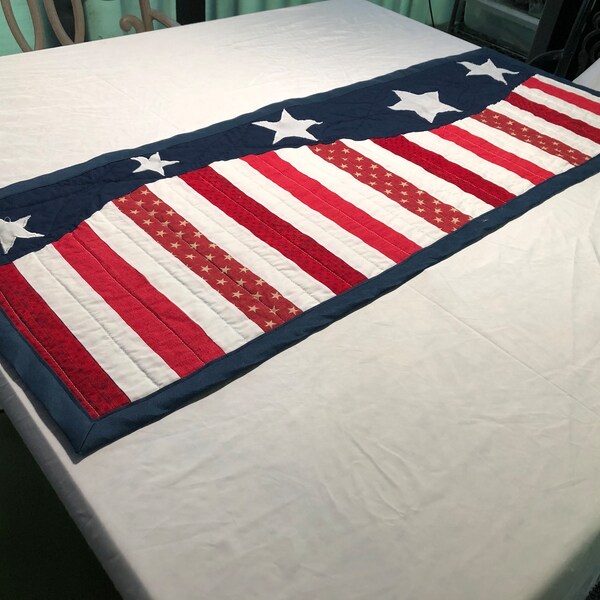 Quilted Table Runner - Etsy