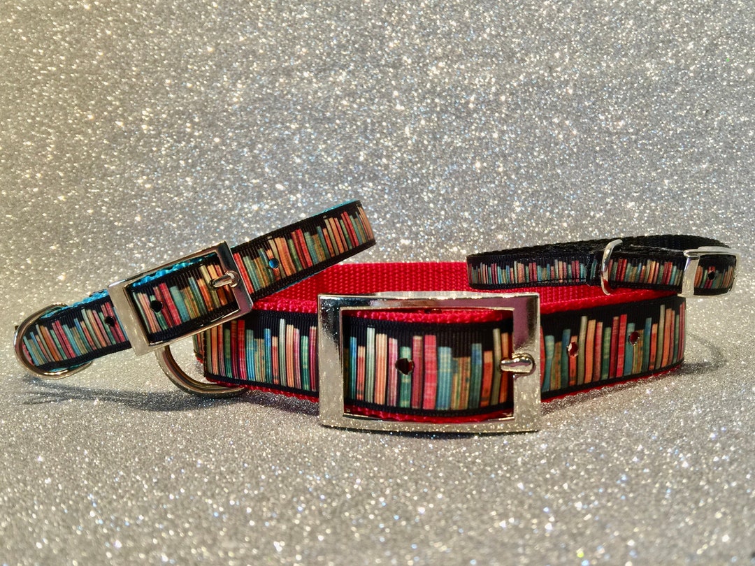 Bookworm Dog Collar: Library Books Nylon Pet Collar - Etsy