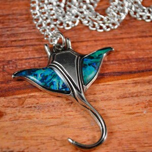 Manta Ray Pendant, Manta Ray Jewelry, Manta Ray Gift, Stingray Jewelry ...