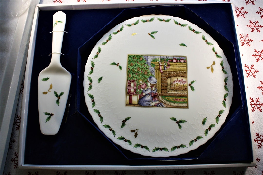Mikasa Cake Plate Server Vintage Christmas Tree Fireplace Little Girl ...