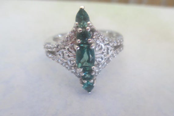 STS 925 Sterling Silver Chuck Clemency Green Diopside… - Gem