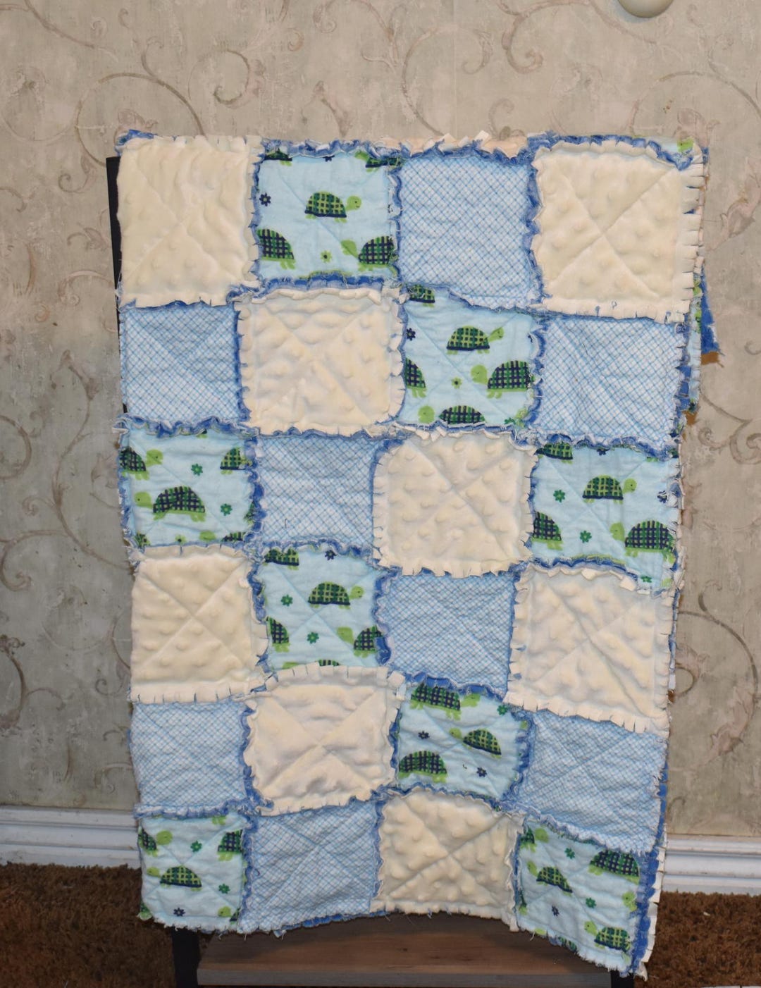 Blue and White Turtle Rag Quilt - Etsy