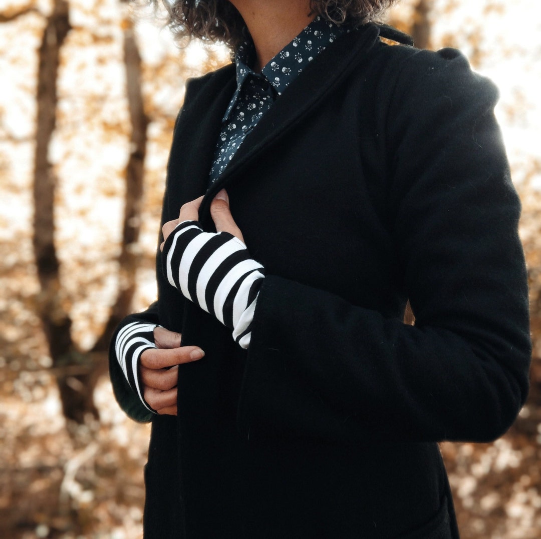 Black and White Striped Mittens, Addams Family Style, Witchy Mittens ...