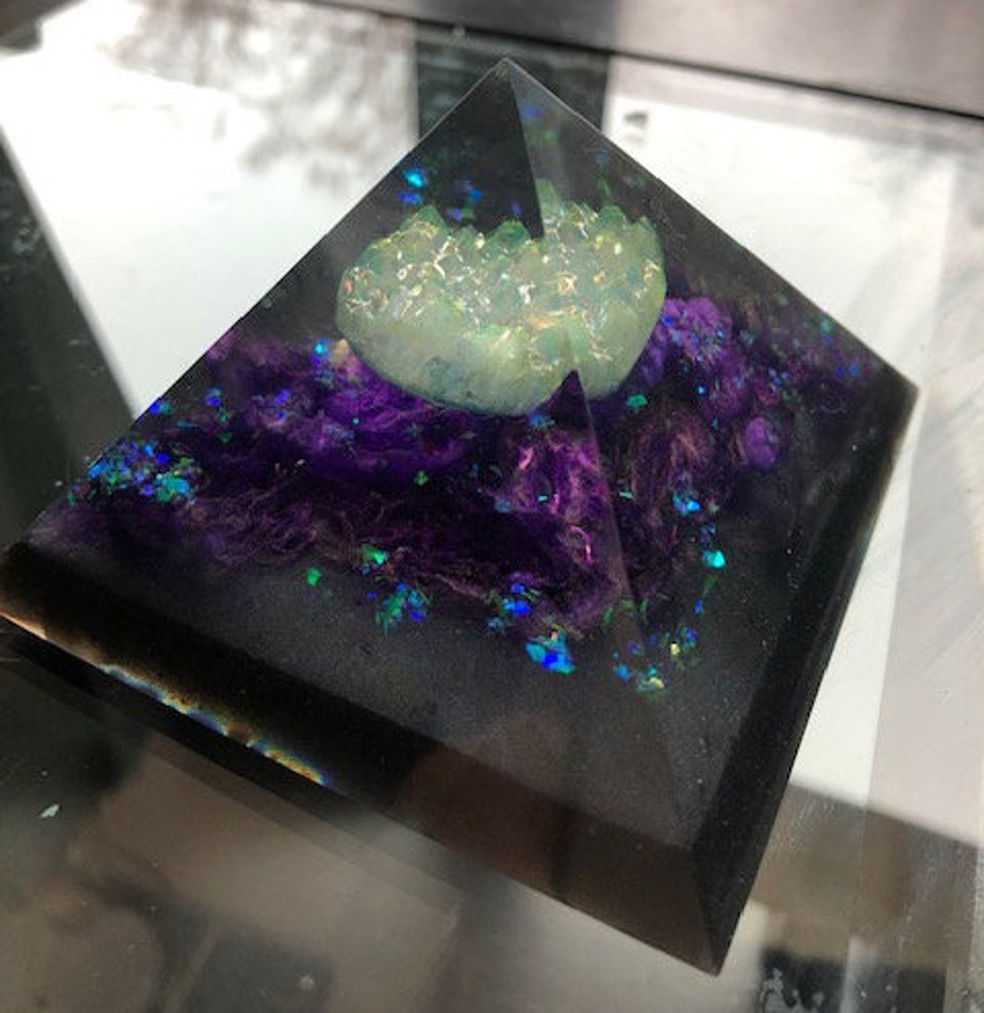 Large Galaxy Pyramid Nebula Orgonite Pyramid Reiki Energy Healing ...