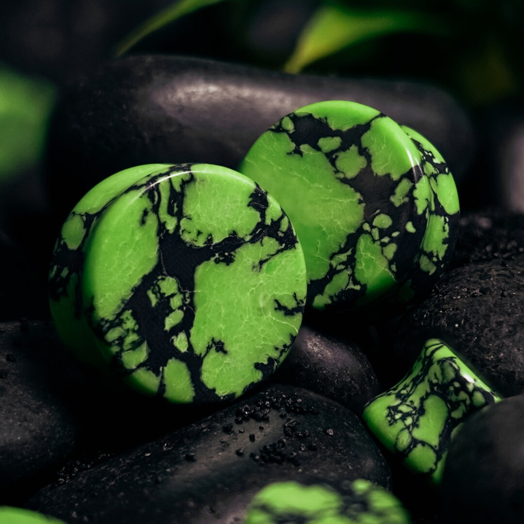 Marble Black & Green Stone Plug / Gauge Double Flare Stone Ear Plugs / Gauge in 6mm 2g 30mm1.18 ...