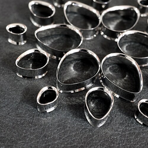 Filigree Silver Dangle Plug / Tunnel / Gauge Metal Ear Plugs - Etsy