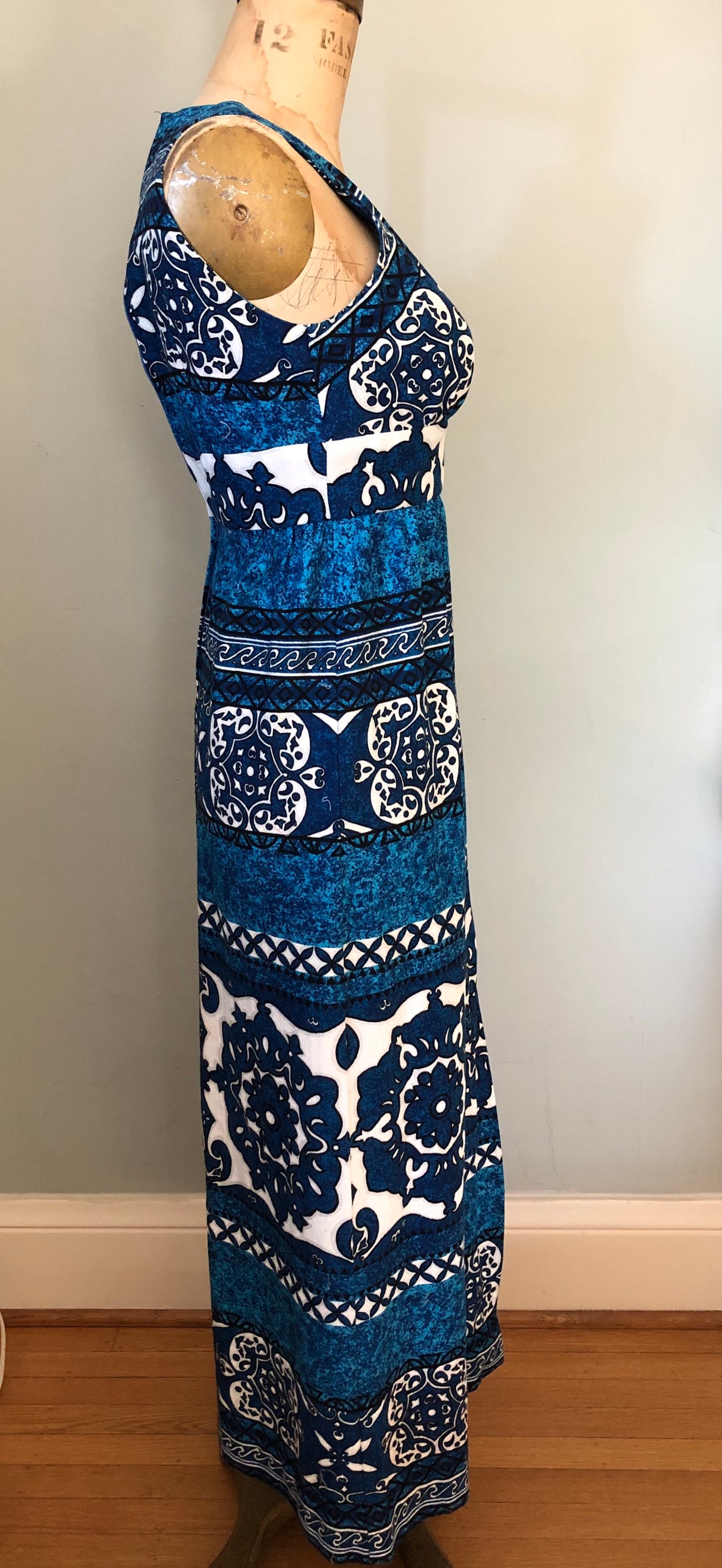 Vintage Barkcloth aloha dress by Holo Holo made in Hawaii | Etsy