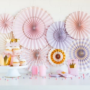 Spring Garland, Pastel Tassel Garland, Pastels, Light Pink, Mint, Lilac ...