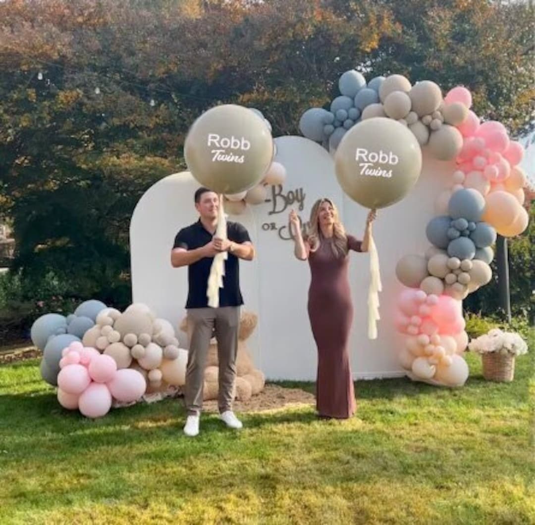 Twins Gender Reveal Balloons, Twins Personalized Gender Reveal, Plot ...