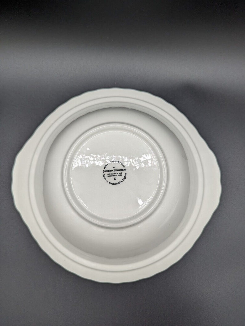 Johnson Brothers Regency 10 Round Covered Vegetable Dish White England ...