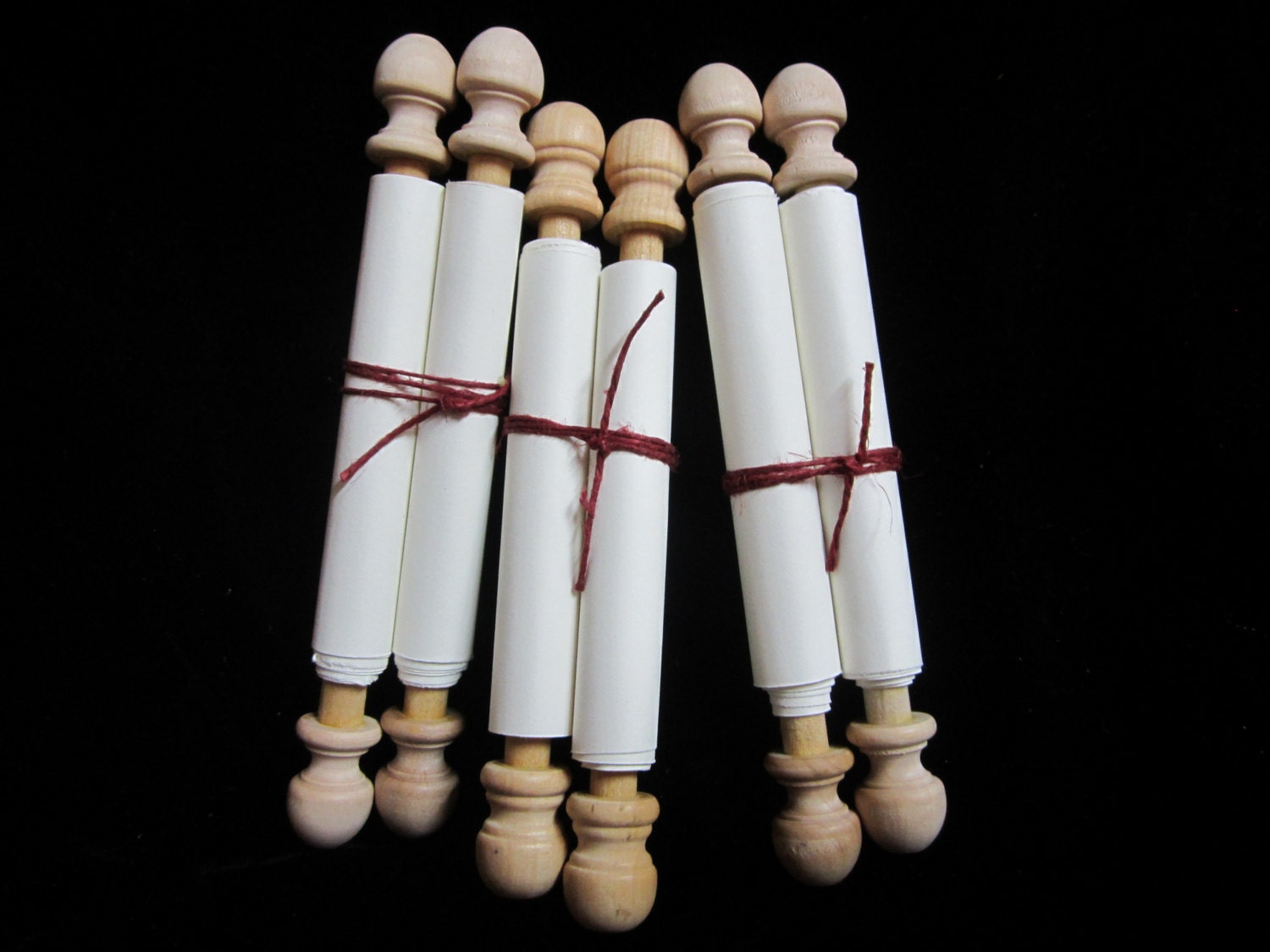 Small Blank Scroll Wooden Spindles; Historic Style Blank Writing Paper ...