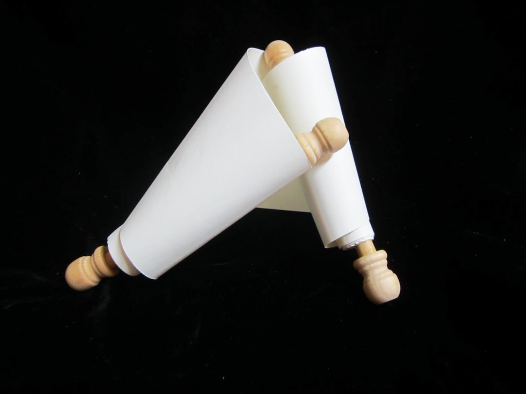 Small Blank Scroll Wooden Spindles; Historic Style Blank Writing Paper ...