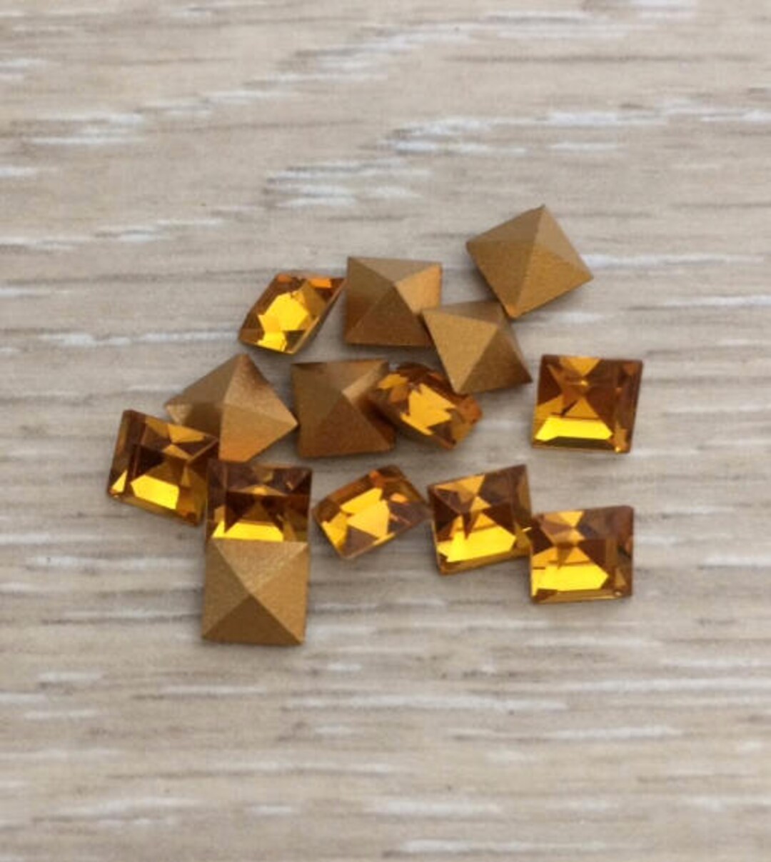 6 Vintage Swarovski Square Rhinestones, 6 Mm, 4400, MC Stones, Topaz - Etsy