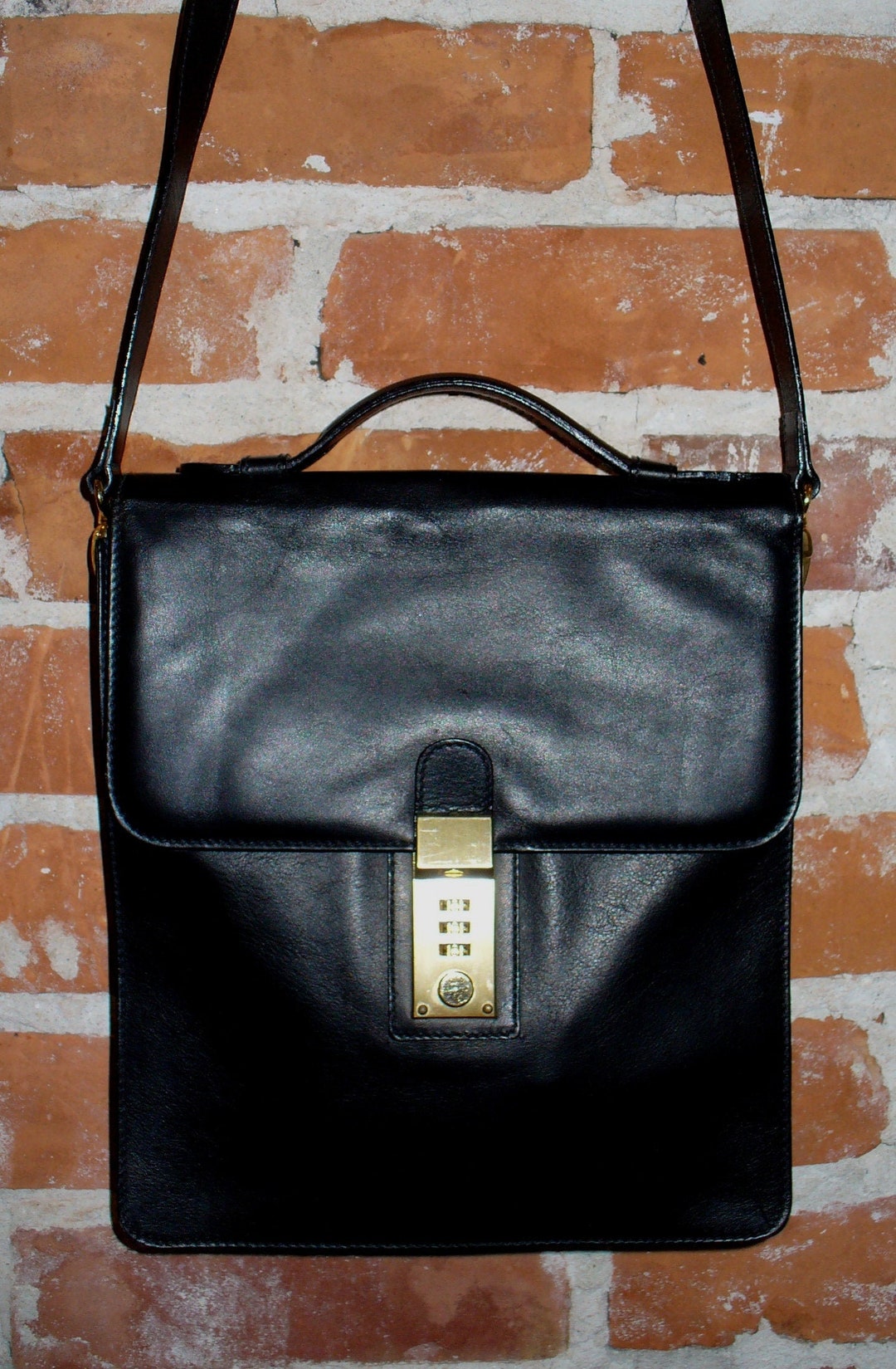 Michelangelo Black Messenger Bag Made in Italy - Etsy