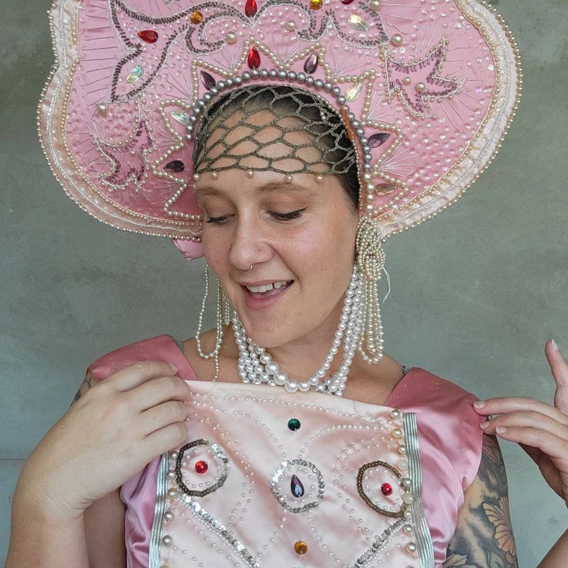 Kokoshnik - Etsy