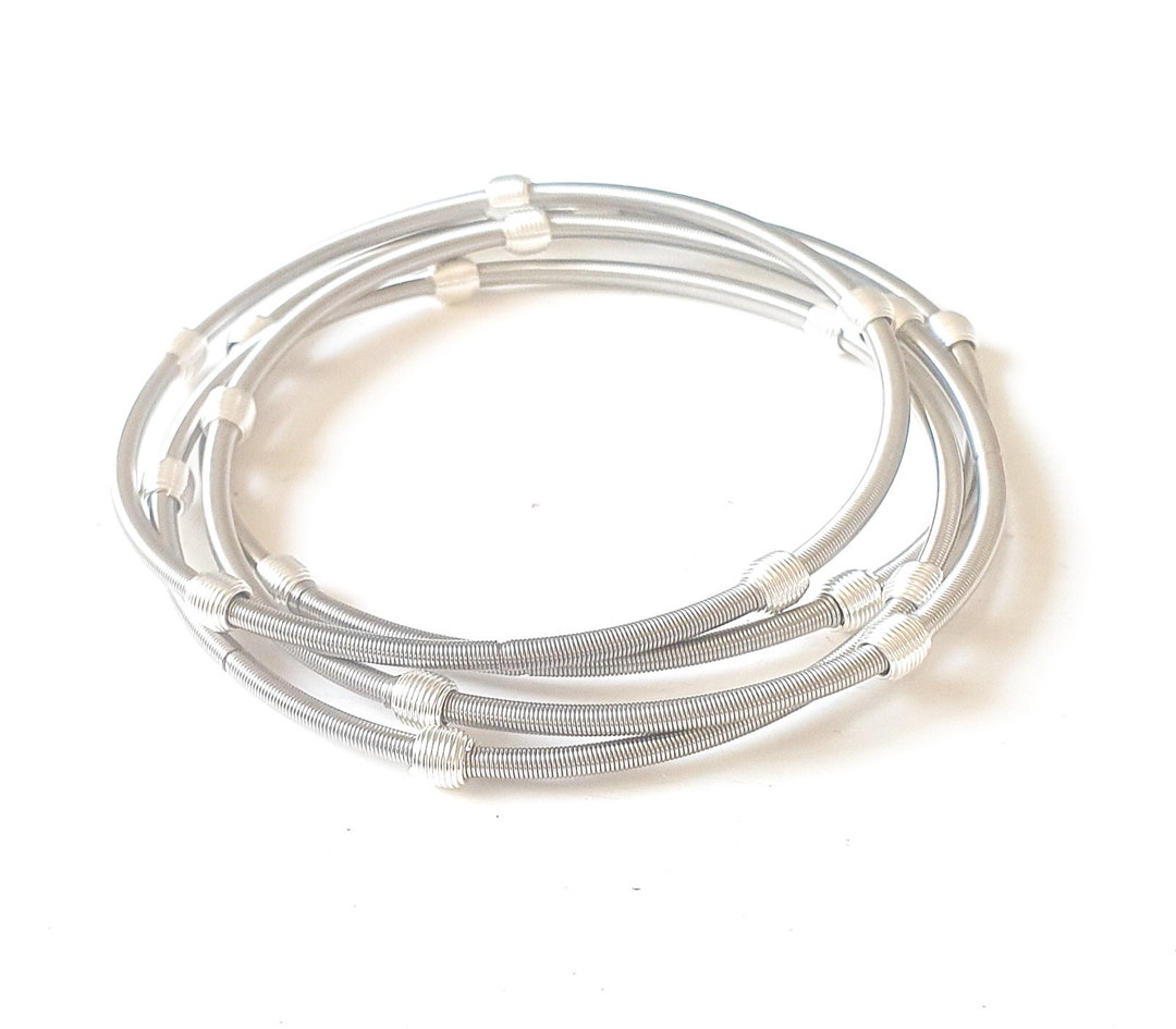 Flexible Set 4 Wire Beaded Stainless Steel Spring Bracelets,guitar ...