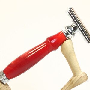 Double Edge Razor Ergonomic Handle in Candy Apple Red Acrylic | Etsy