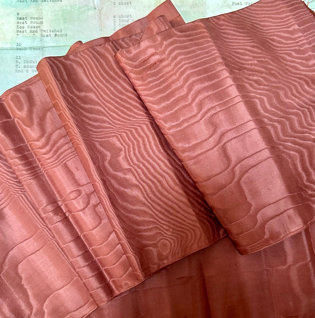 Antique Vintage Moire Watermark Watered Silk Rust Red Brown Wide 7 3/4 ...