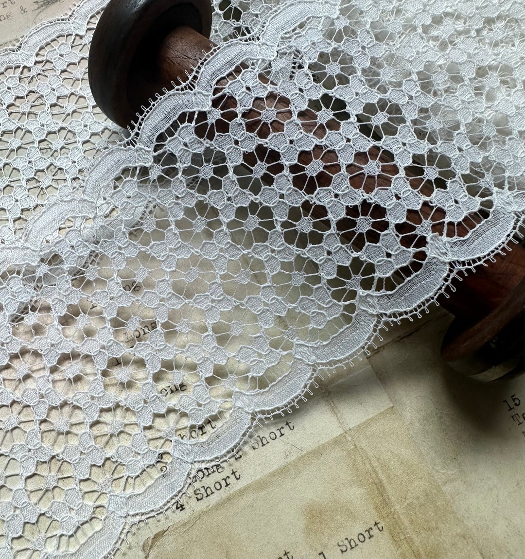 3 1/4 White French Detailed Lace Made in France Stiffer Lace - Etsy