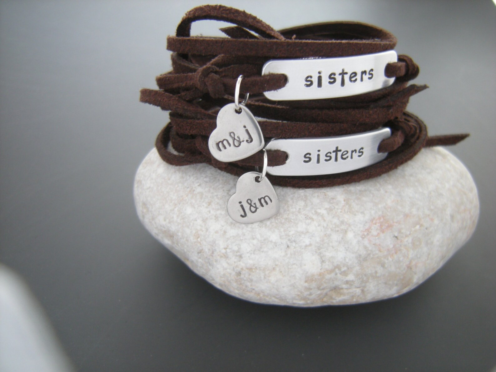 Twin Sisters Bracelets Set of 2 personalized bracelets small | Etsy