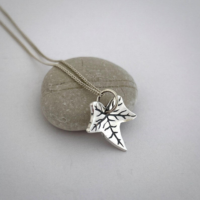 Tiny Silver Ivy Leaf Pendant | Ivy Leaf Necklace | Ivy Leaf Jewellery ...