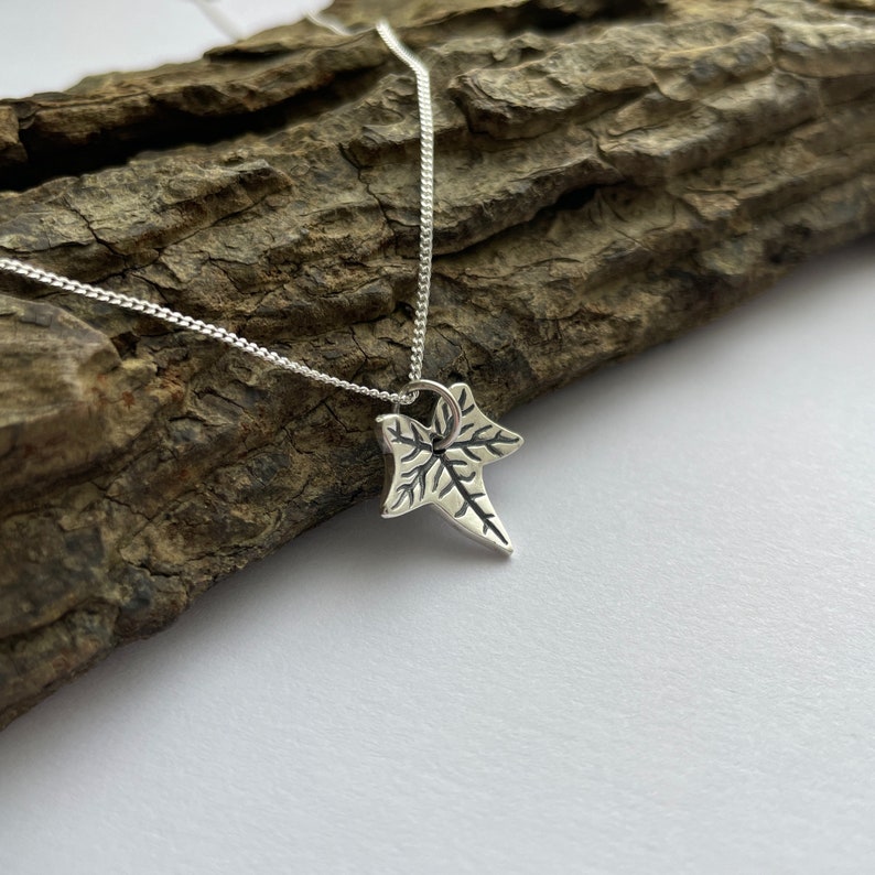 Tiny Silver Ivy Leaf Pendant | Ivy Leaf Necklace | Ivy Leaf Jewellery ...
