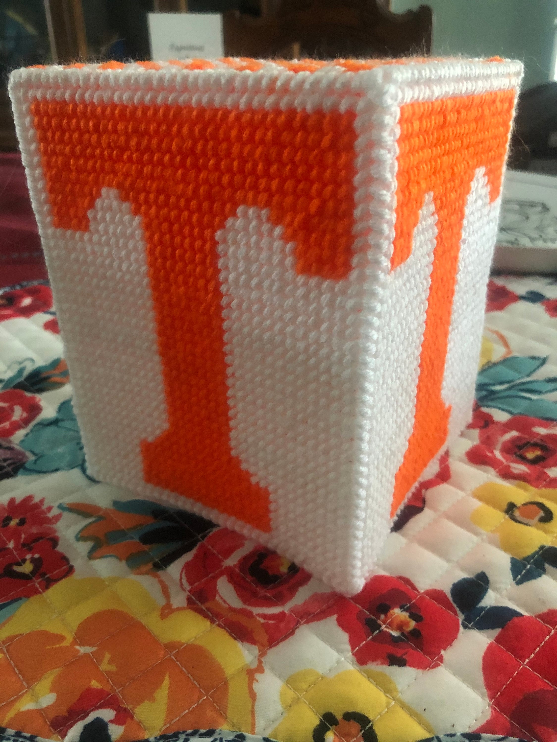UT Tissue Box Cover - Etsy