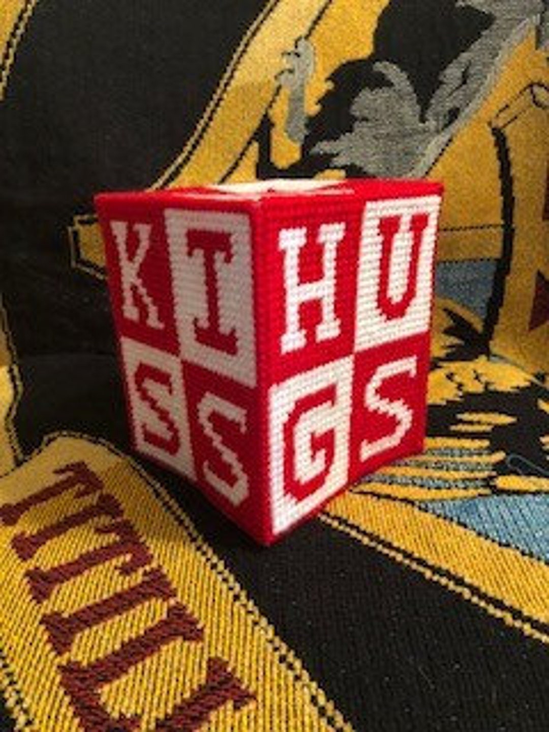 Love Kisses and Hugs Tissue Box Cover - Etsy