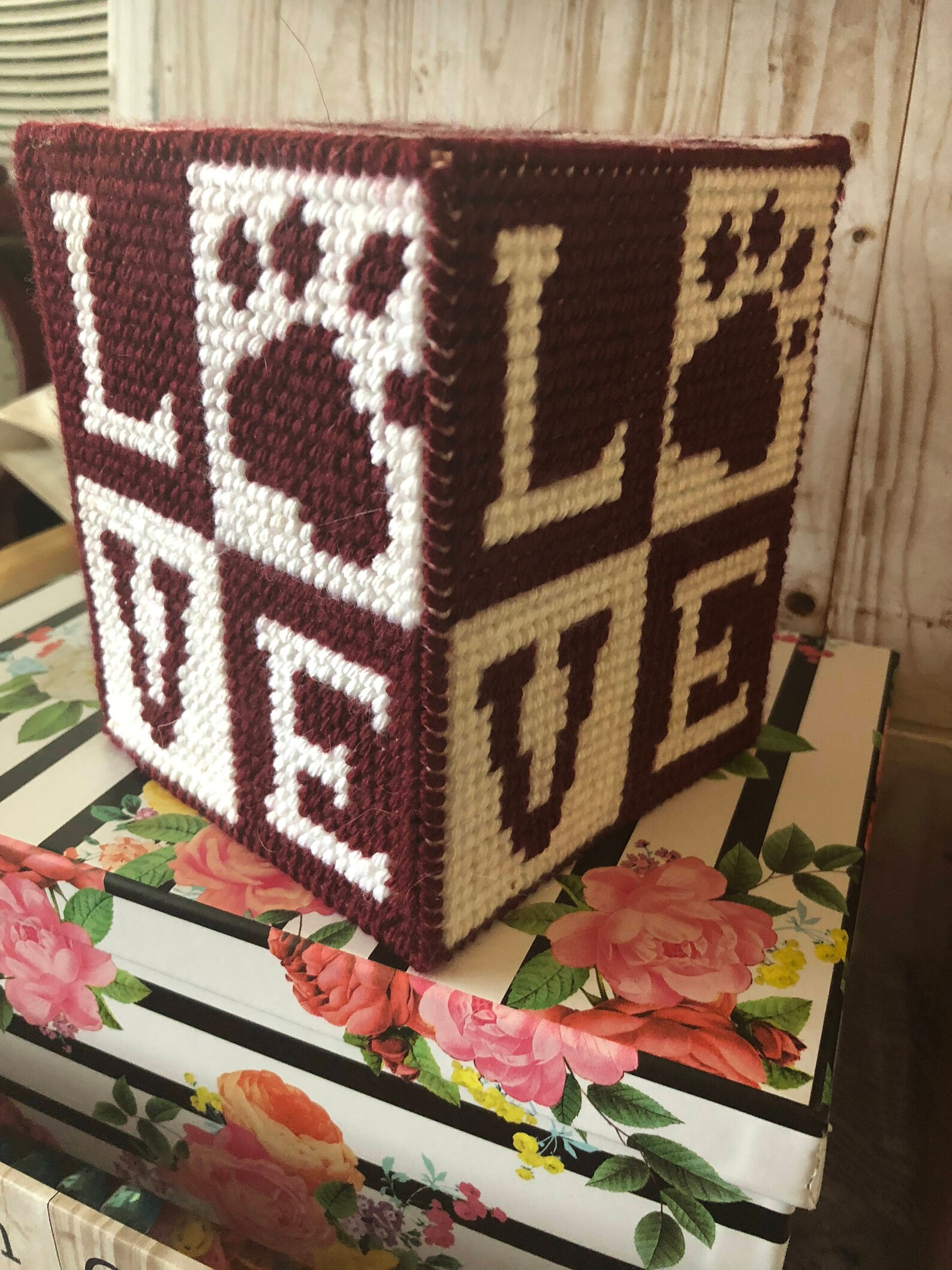 Animal Lover Tissue Box Cover - Etsy