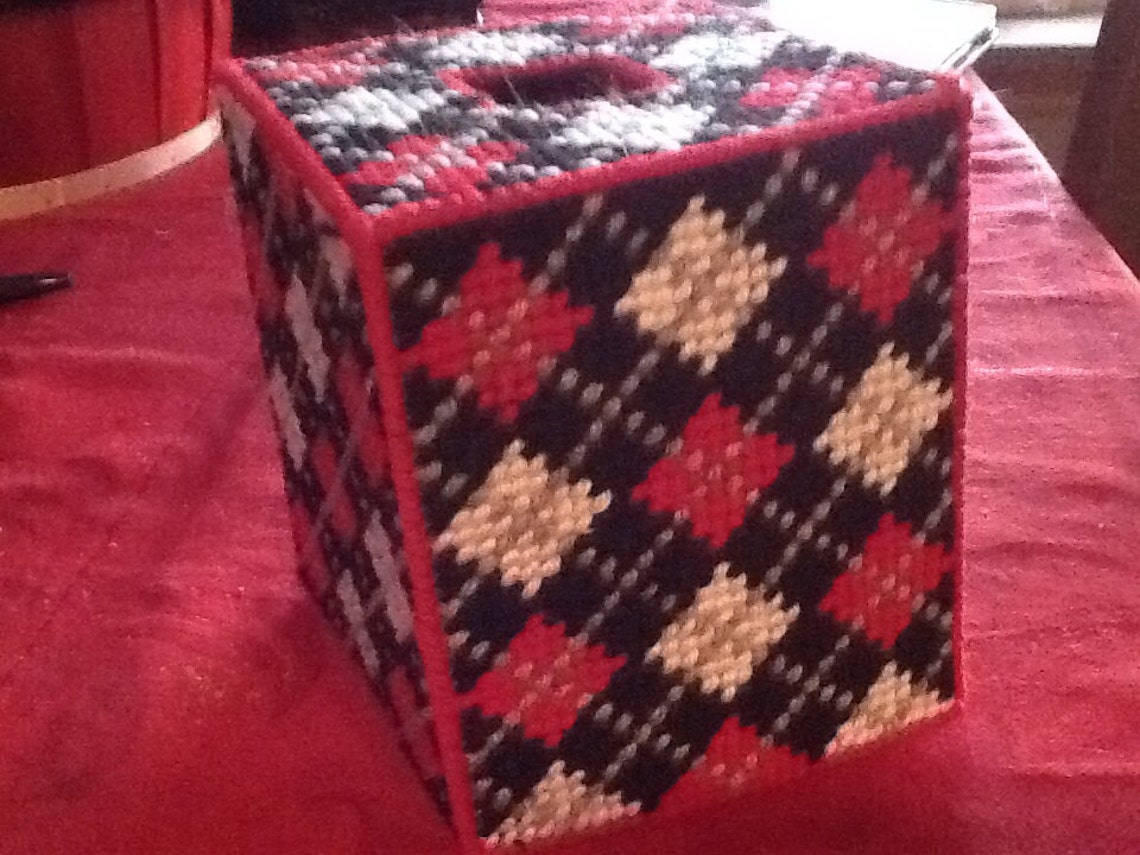 Fancy Plastic Canvas Tissue Box Cover - Etsy