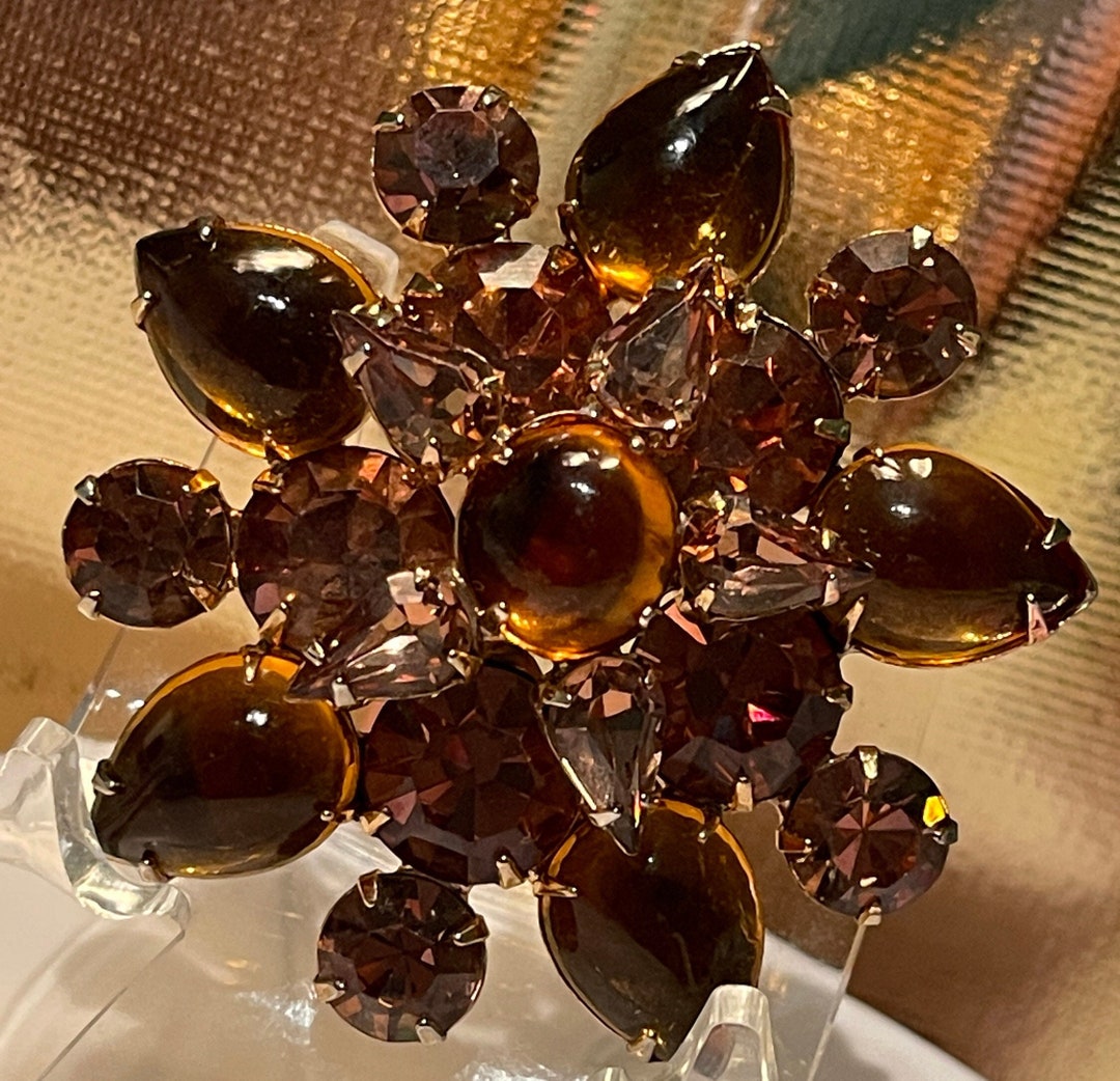 Great Gift Idea Massive Weiss Vintage Topaz Varied Cut Glass Stones ...